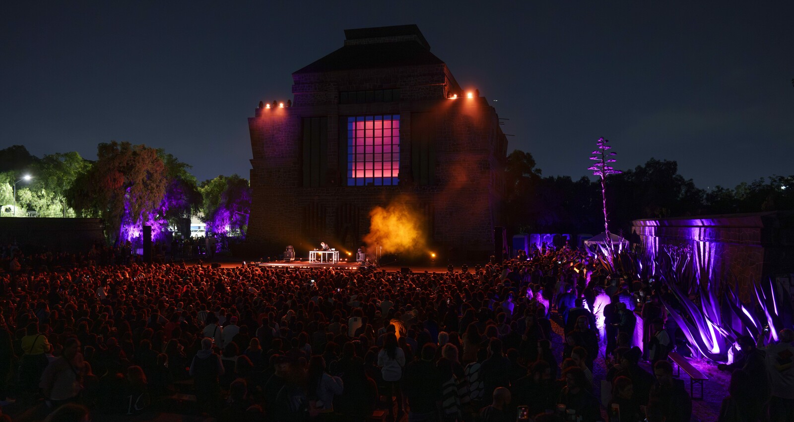 Guía Esencial MUTEK MX | MUTEK MX